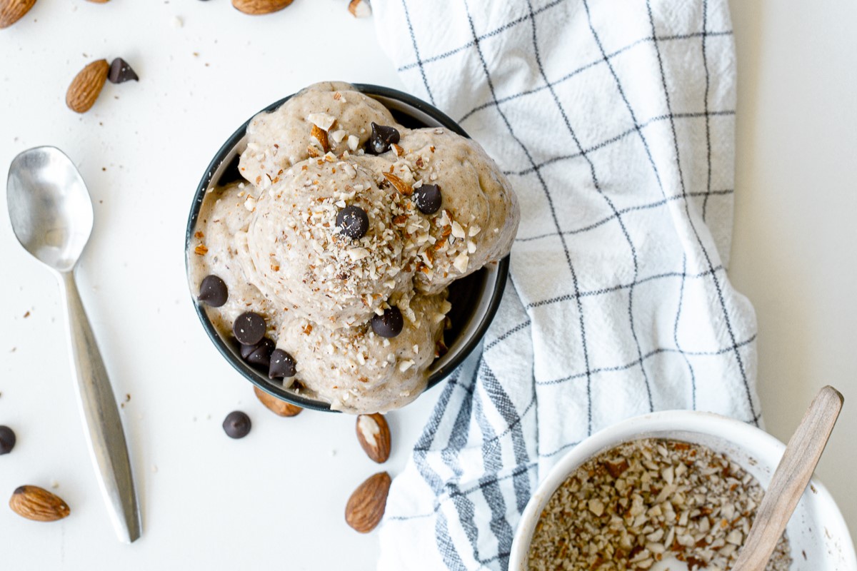 12 Gluten-Free Snacks Perfect For Your Busy Life - The Happy Body Project