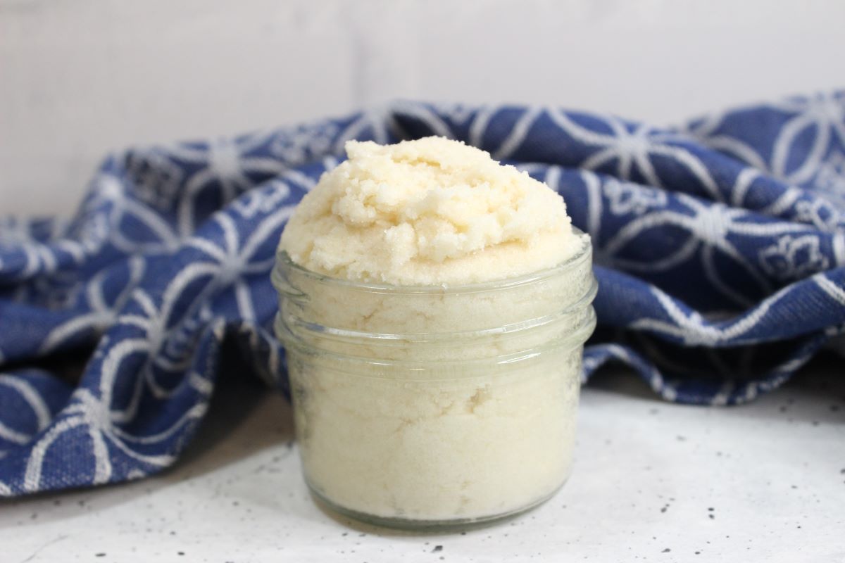 Homemade Sugar Scrub With Tallow - The Happy Body Project