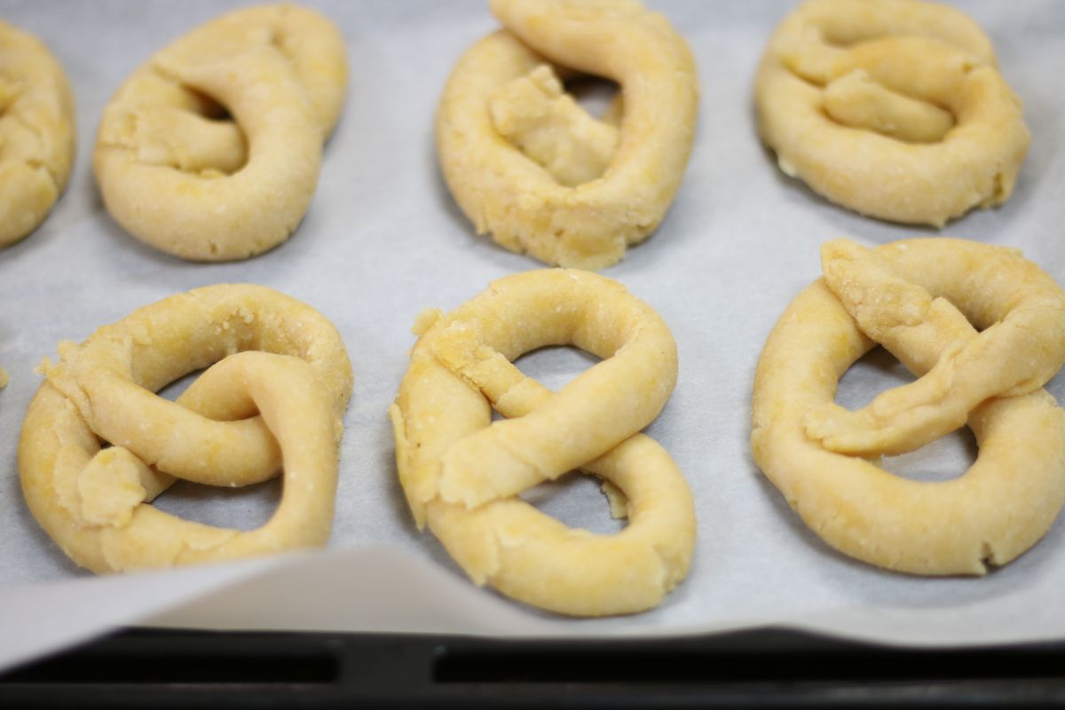 Gluten Free Pretzels - The Happy Body Project