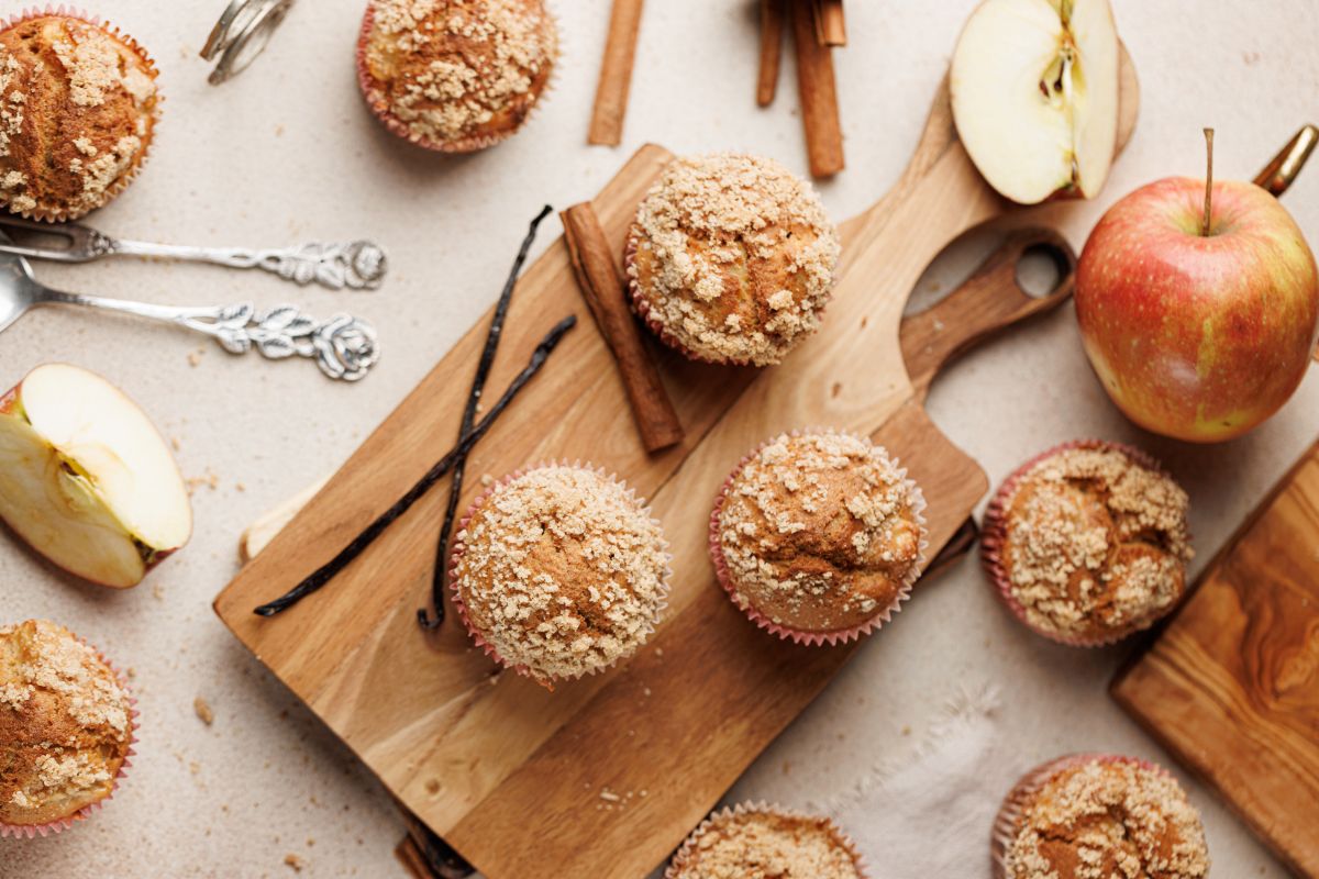 Gluten Free Apple Cinnamon Muffins - The Happy Body Project